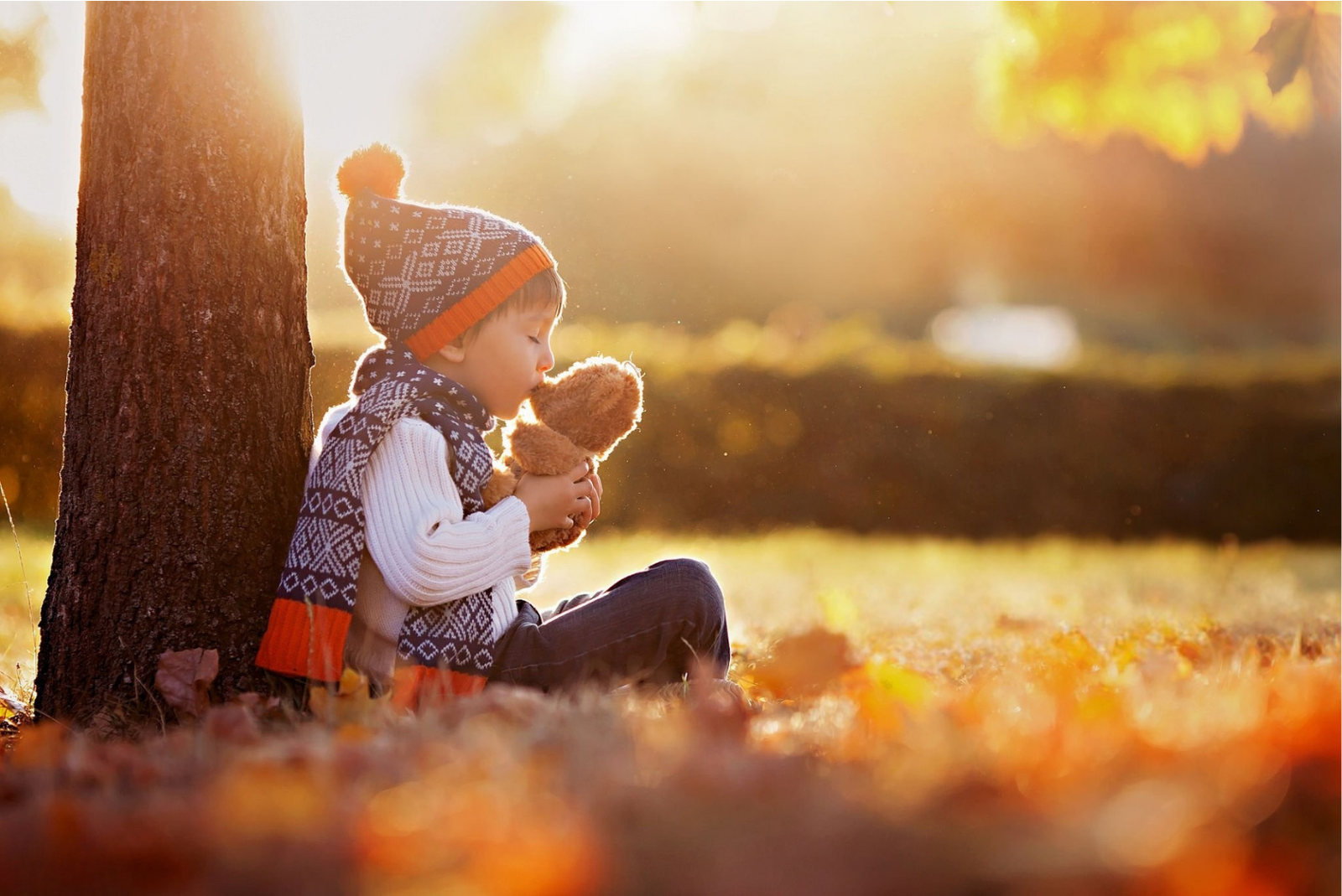 Milo & Moon – Milo & Moon